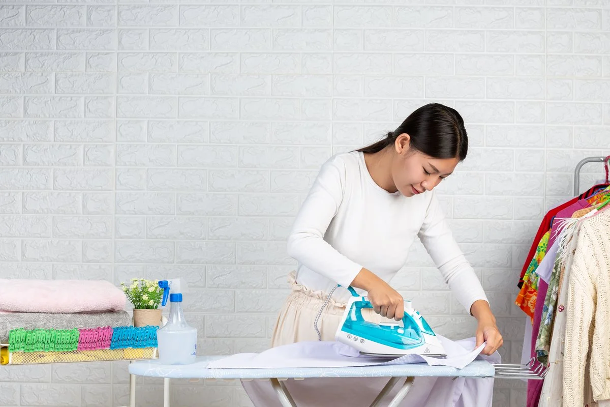 Tips Buka Bisnis Jasa Setrika untuk IRT dengan Modal Kecil